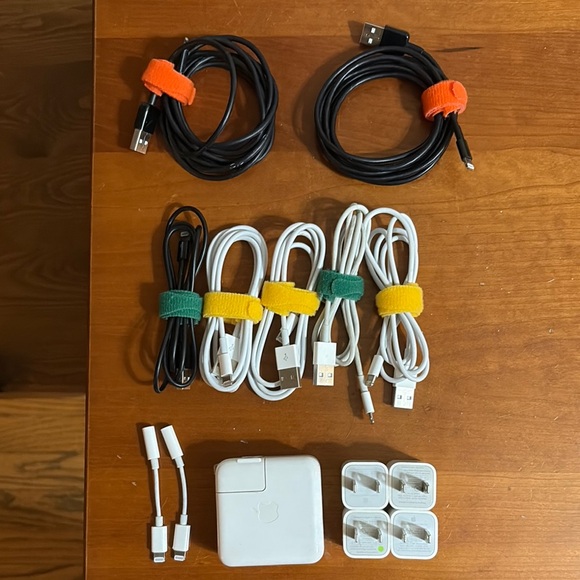 Apple | Cell Phones & Accessories | Iphone Lightning Charging Kit ...